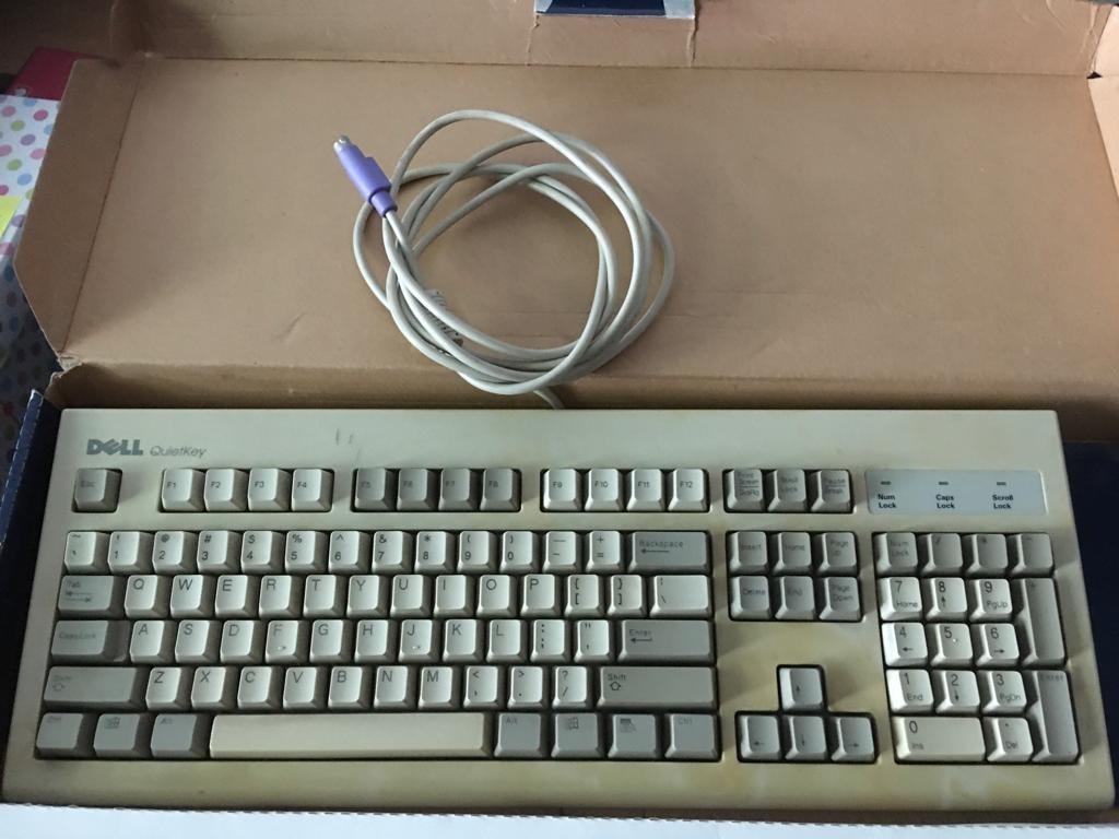 Old computer monitor and keyboard, Computers & Tech, Parts ...