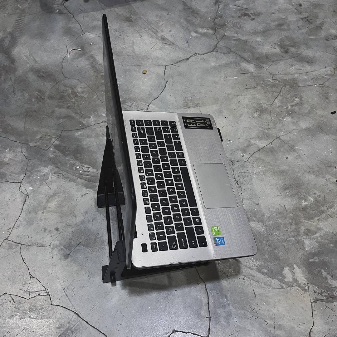 On-Stage LPT5000 Laptop Stand, Computers & Tech, Parts & Accessories ...