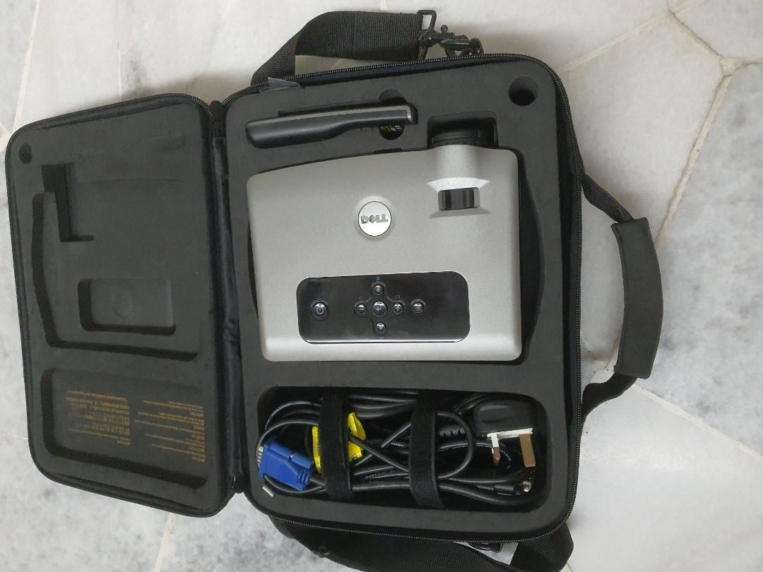 Used lcd projector Dell, Computers & Tech, Office & Business Technology ...