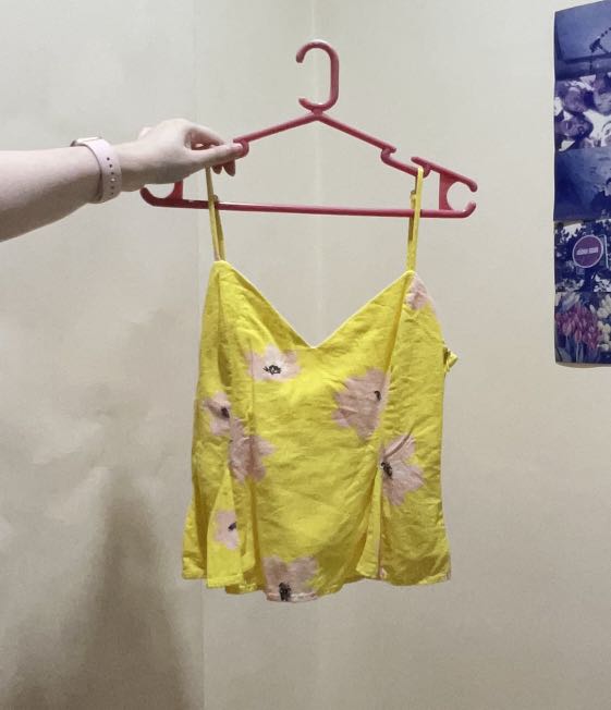 Zara Yellow and Pink Floral Peplum Top, Women's Fashion, Tops ...