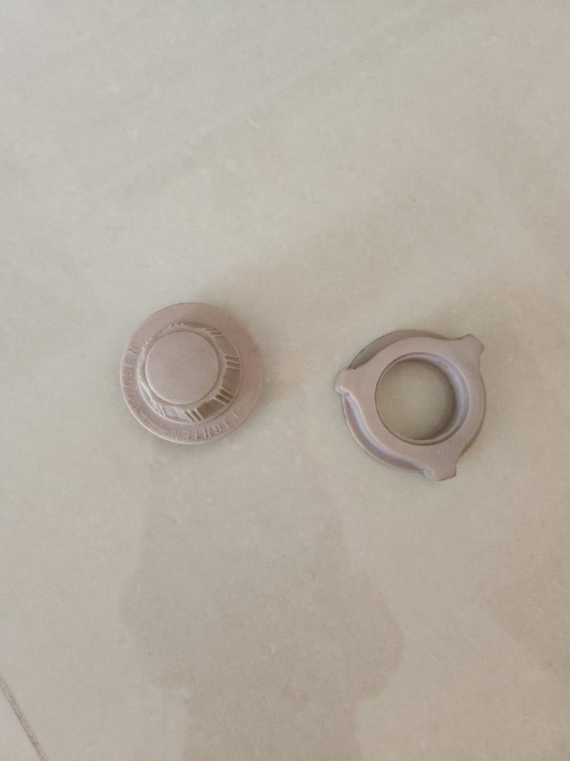 16" inch fan cover, blade and knob, Furniture & Home Living, Lighting ...