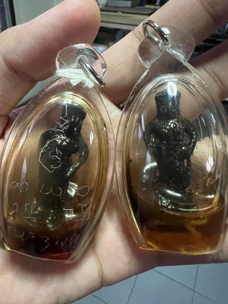 *Sale* AJ Waroot Kuman Nee, Hobbies & Toys, Memorabilia & Collectibles ...