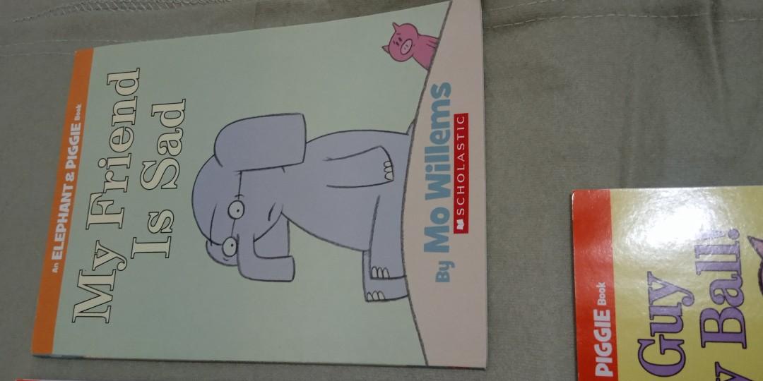 An elephant&piggie book by Mo Willems set, Hobbies & Toys, Books ...