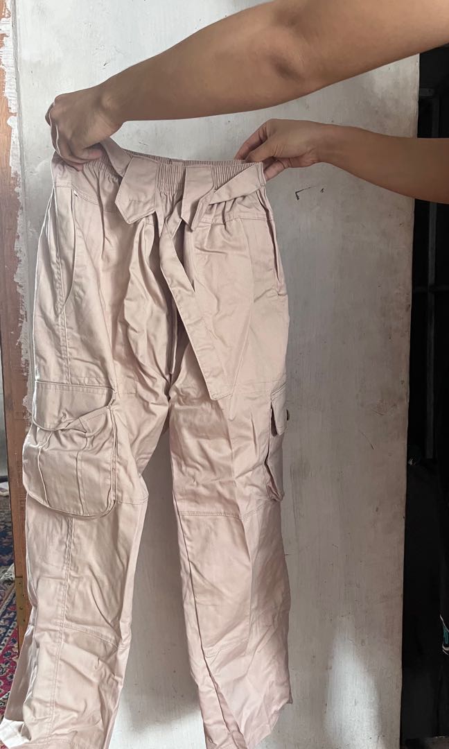 Celana Bapak Bapak, Fesyen Pria, Pakaian , Bawahan di Carousell