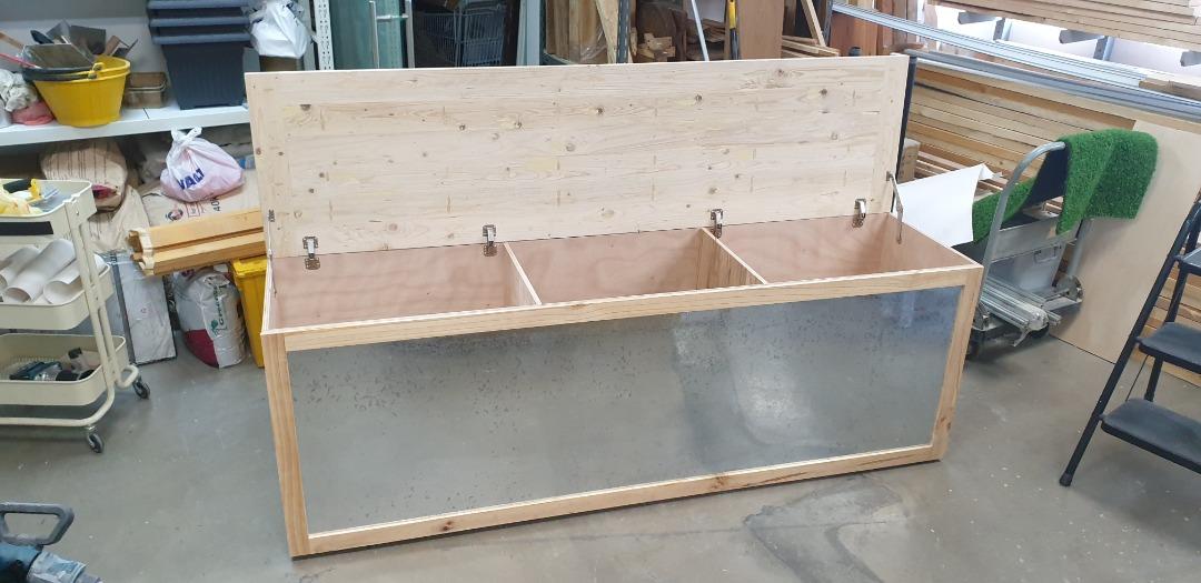 Custom Pallet Build: Counter Tops, Storage bins, Chairs, Benches, Table ...