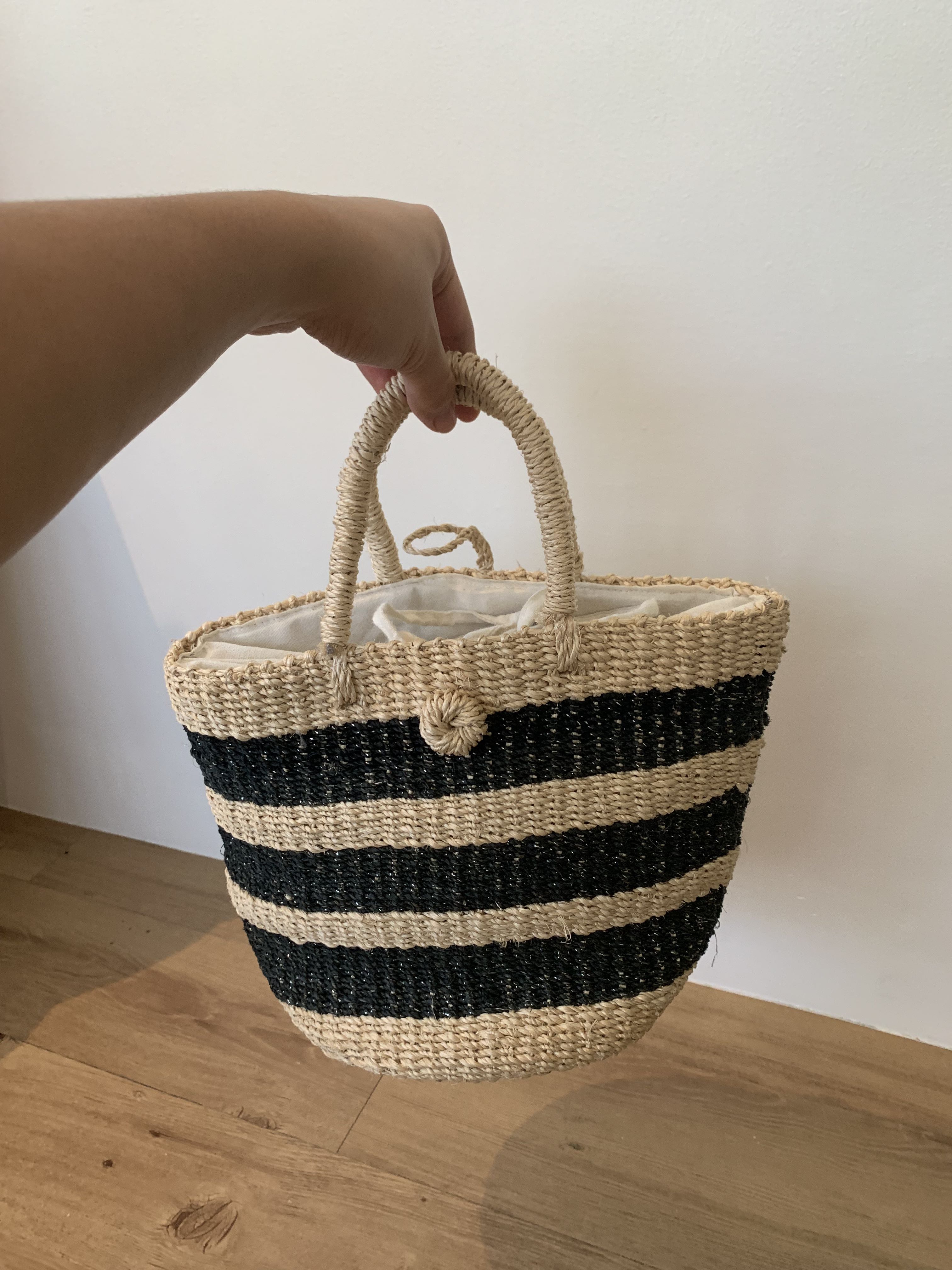 Cute Rattan Purse (Locally Made), Women's Fashion, Bags & Wallets ...