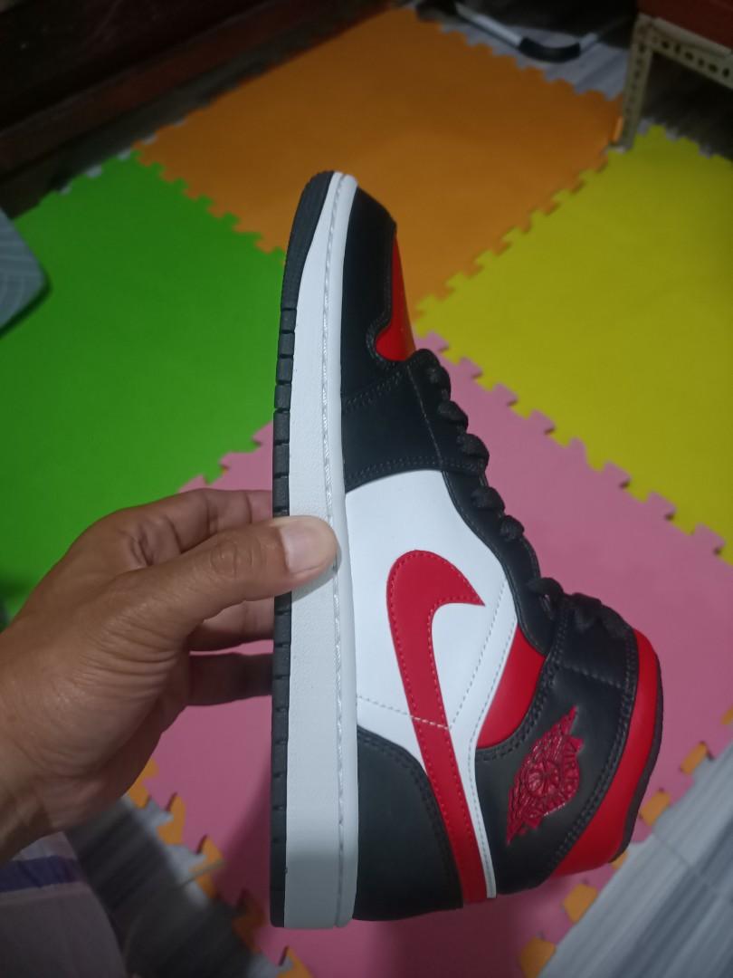 Jordan 1 mid fire red, Men's Fashion, Footwear, Sneakers on Carousell
