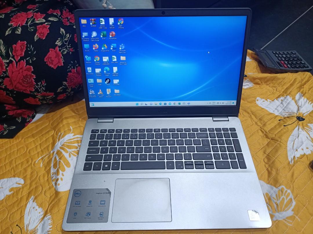 Laptop Dell second hand tahun 2021, Computers & Tech, Laptops ...