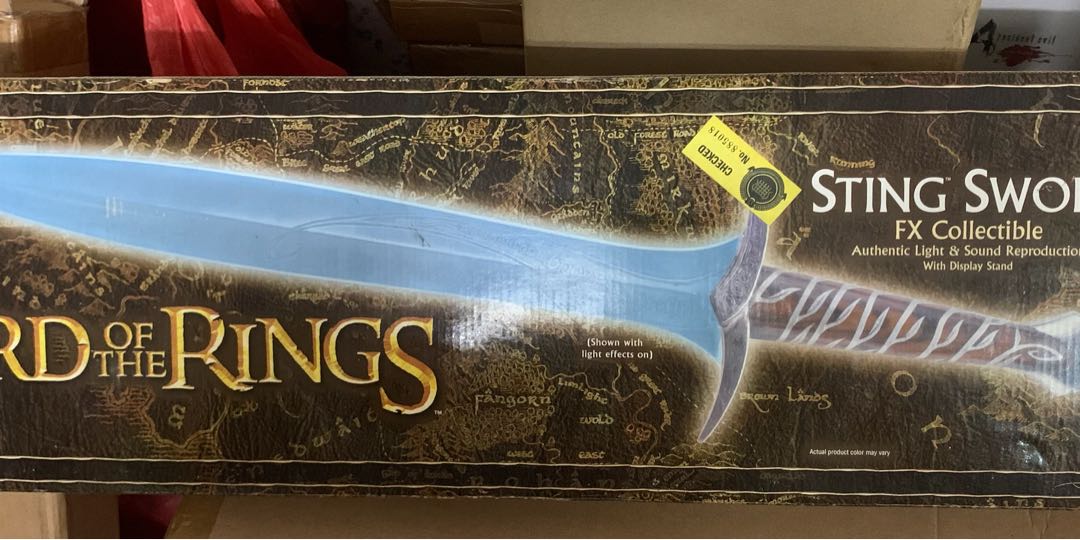 Lord of the Rings FX Sting Sword BIB, Hobbies & Toys, Memorabilia & Collectibles, Fan ...