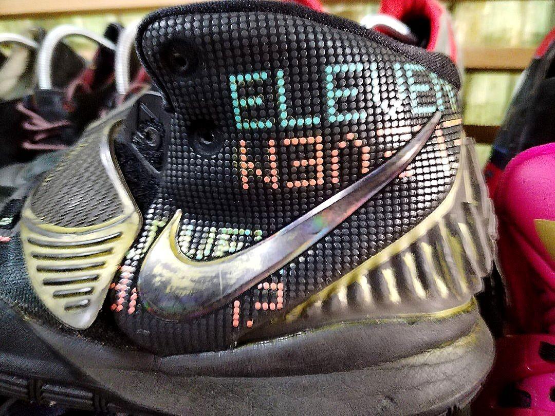 NIKE KYRIE 6 'SHOT CLOCK', Men's Fashion, Footwear, Sneakers on Carousell