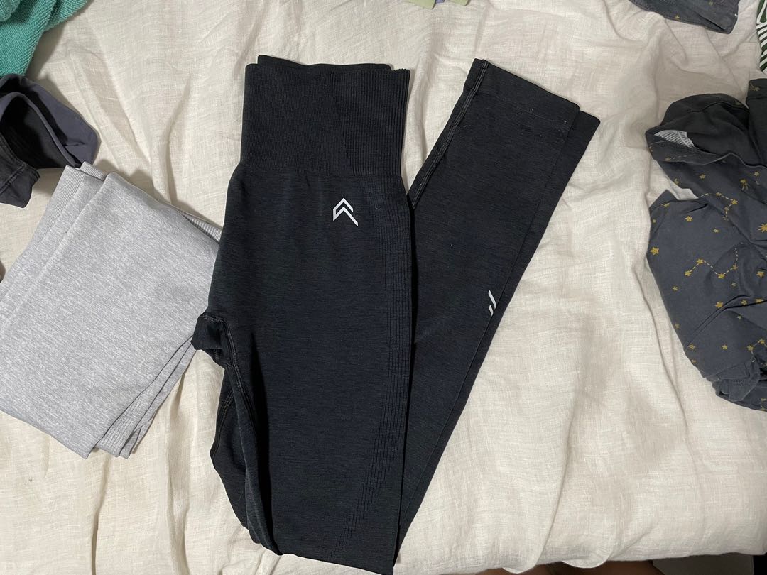 oneractive classic black leggings, Women's Fashion, Activewear on Carousell