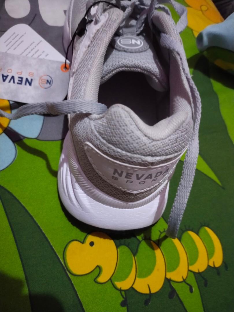 Sepatu Nevada Sport, Fesyen Pria, Sepatu , Sneakers di Carousell