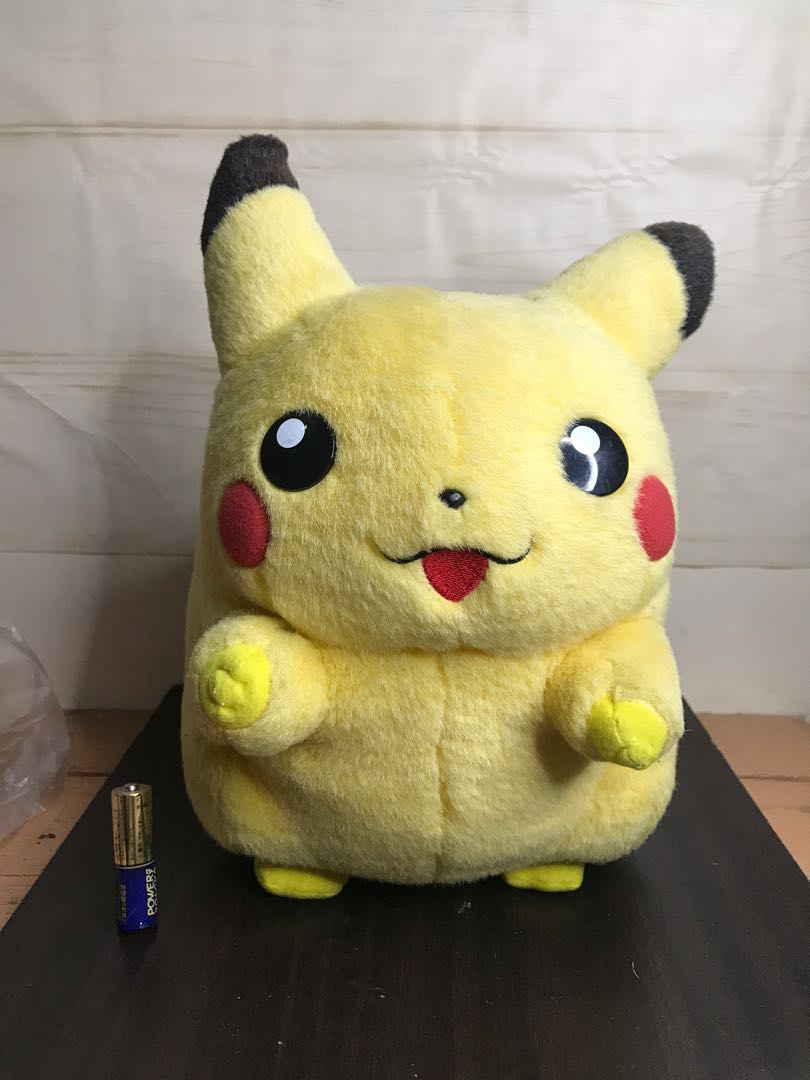 Talking pikachu, Hobbies & Toys, Toys & Games on Carousell