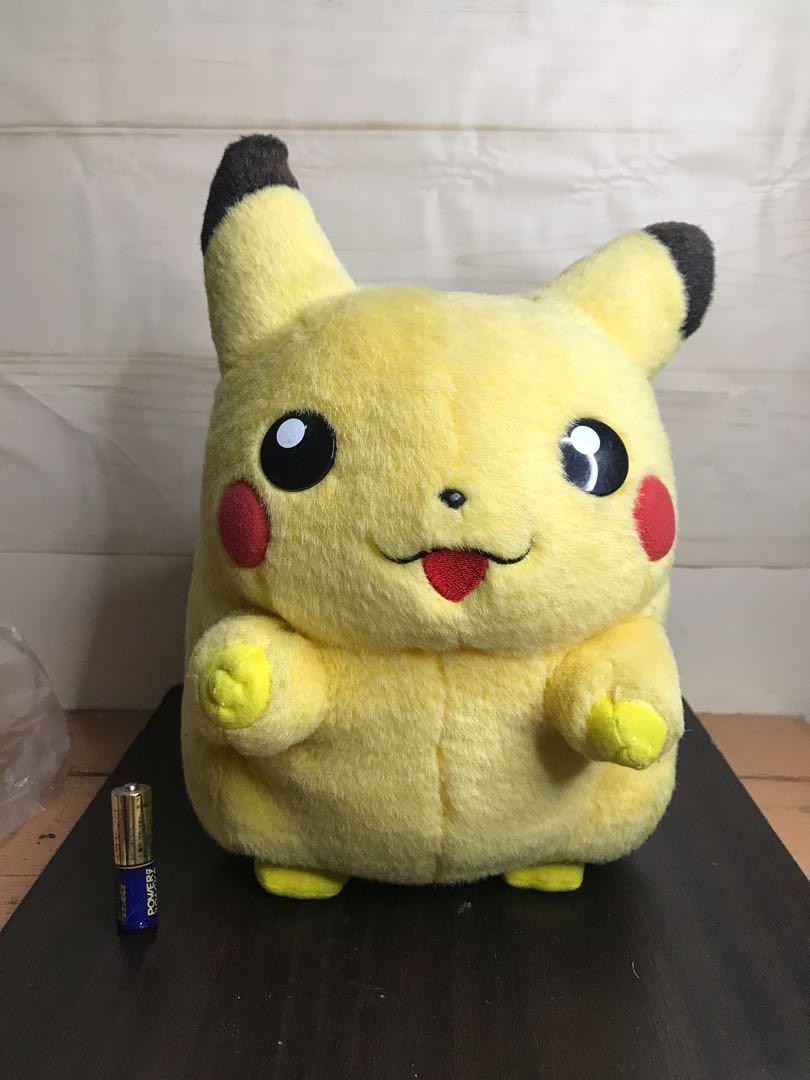 Talking pikachu, Hobbies & Toys, Toys & Games on Carousell