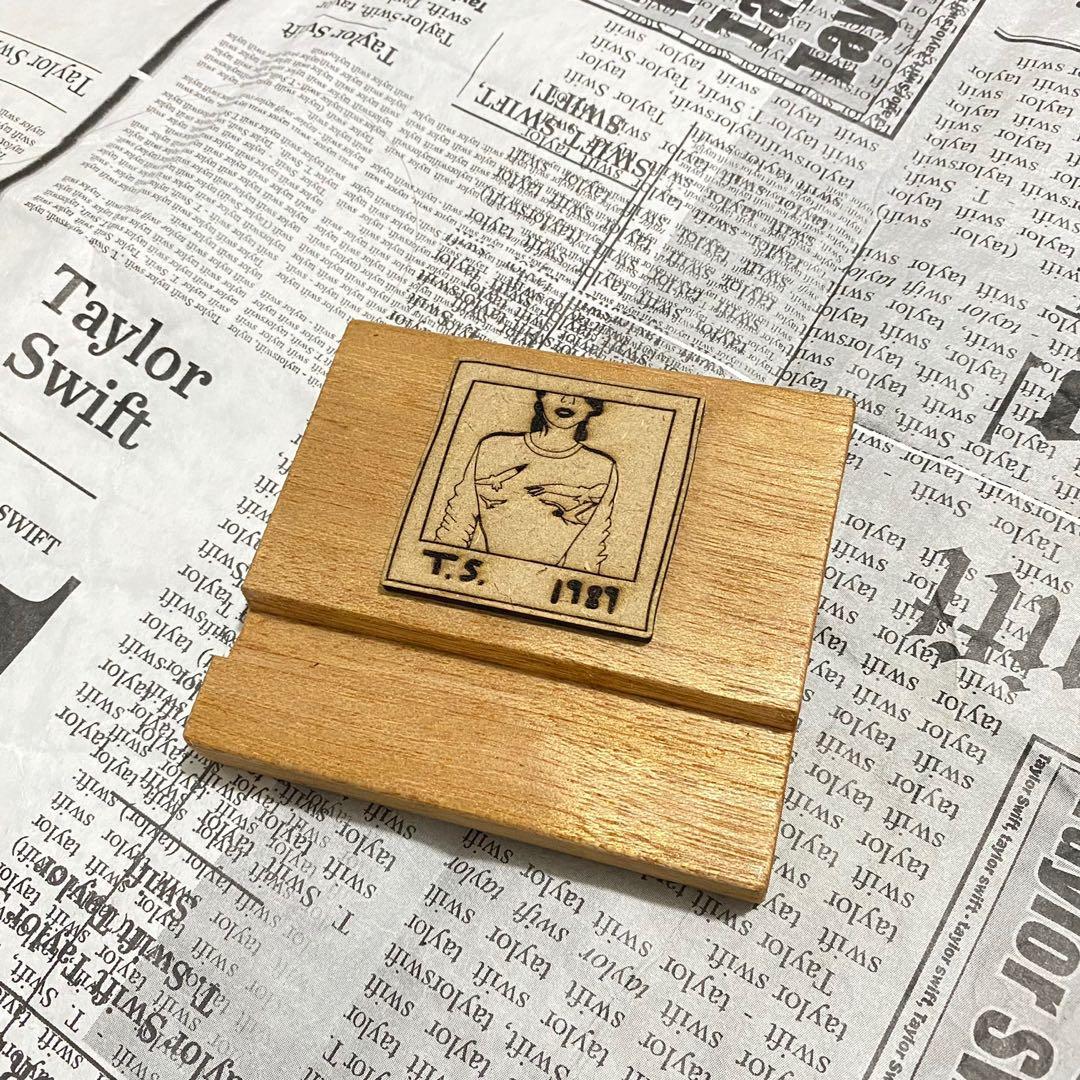 Taylor Swift | Customized Wooden Phone Stand (Laser Engraved), Hobbies ...
