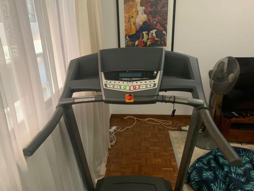 Treadmill - Domyos / foldable , Sports Equipment, Exercise & Fitness ...