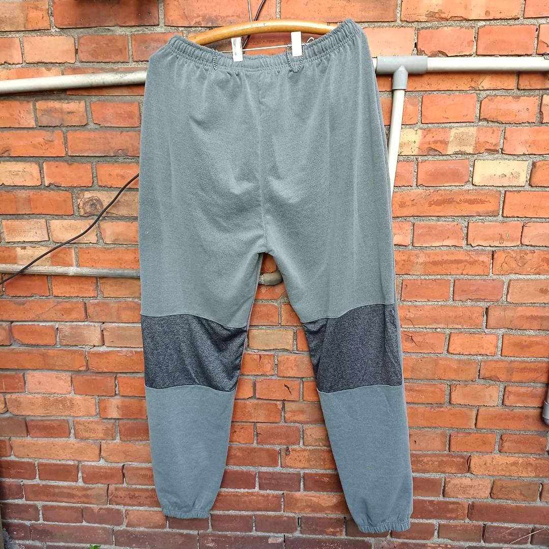 超佛心古著店，utivist outdoor拼接透氣運動褲s0811, 他的時尚, 褲子, 其他長褲在旋轉拍賣