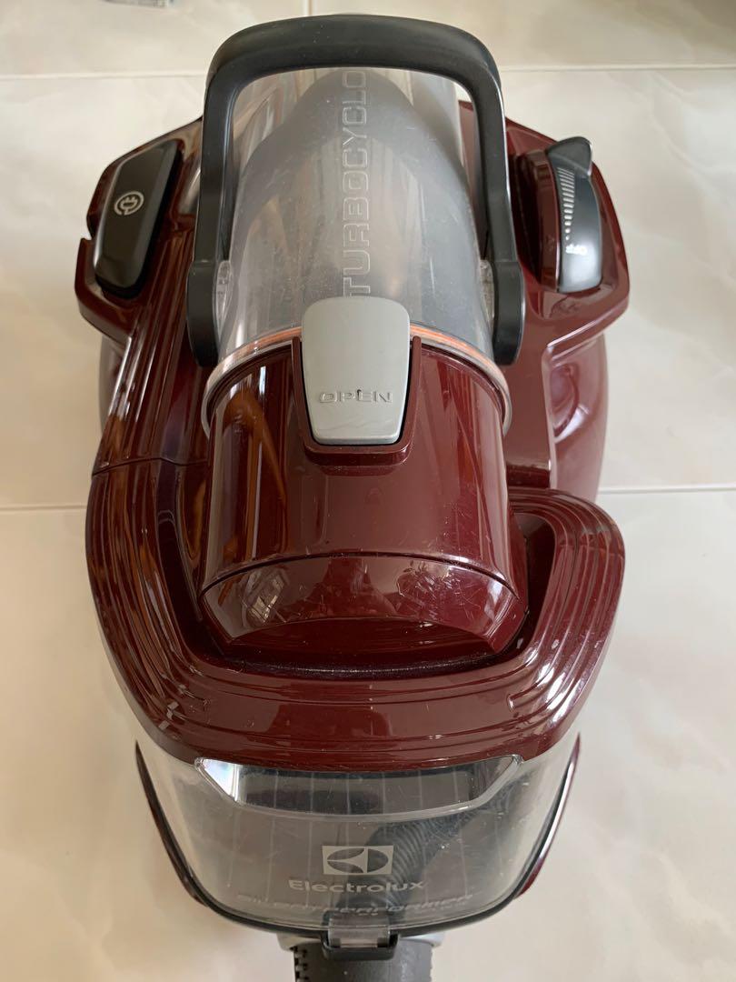 Vacuum Cleaner Electrolux model ZSP4303AF, TV & Home Appliances, Vacuum ...