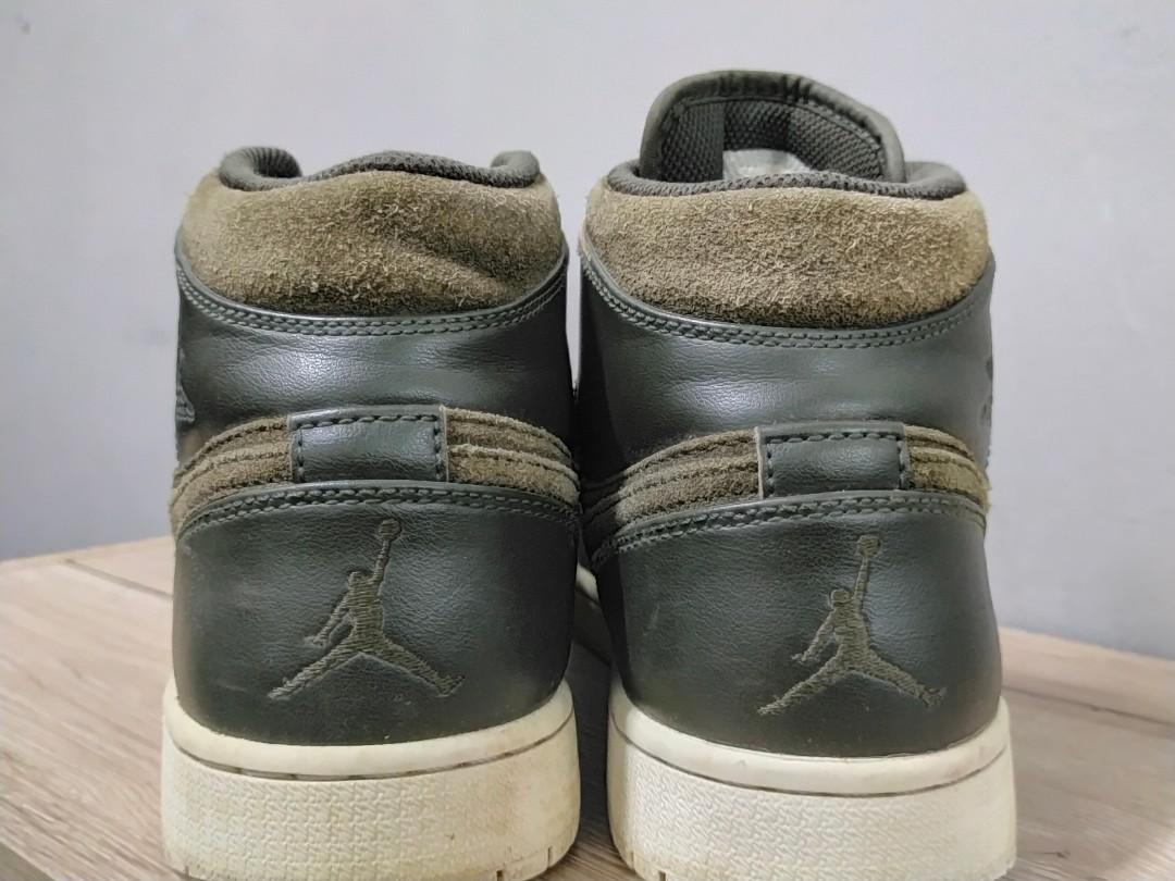 AJ1 Air Jordan 1 Retro Mid Sequoia, Men's Fashion, Footwear, Sneakers ...
