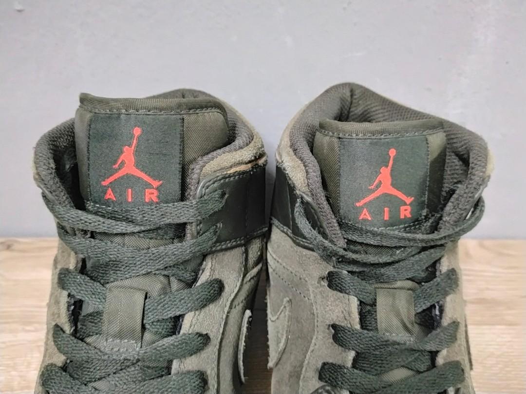 AJ1 Air Jordan 1 Retro Mid Sequoia, Men's Fashion, Footwear, Sneakers ...