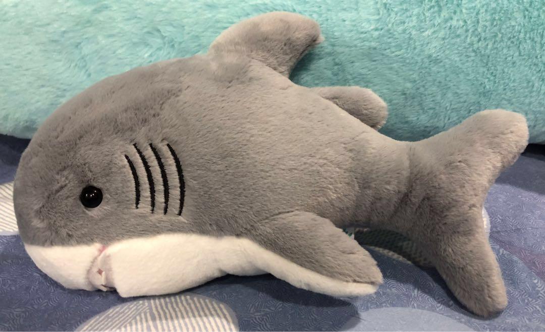 Assorted Fun Claw Plush, Hobbies & Toys, Toys & Games on Carousell