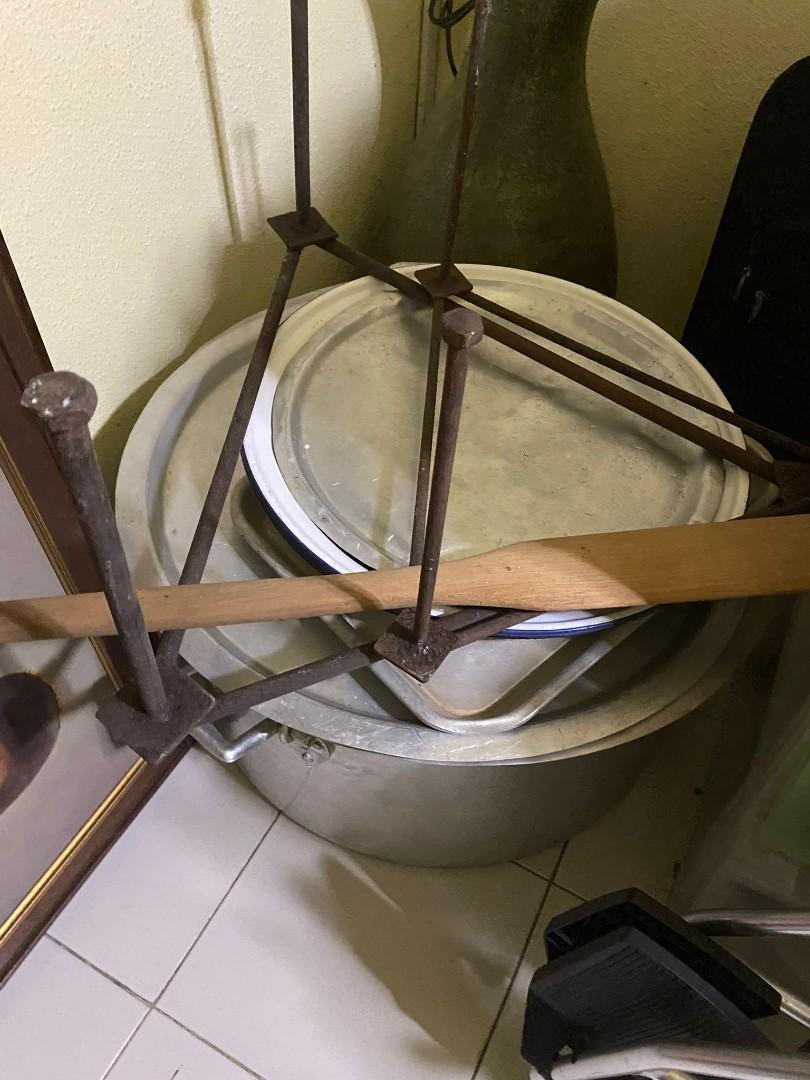 Big cooking pot, TV & Home Appliances, Kitchen Appliances, Other ...