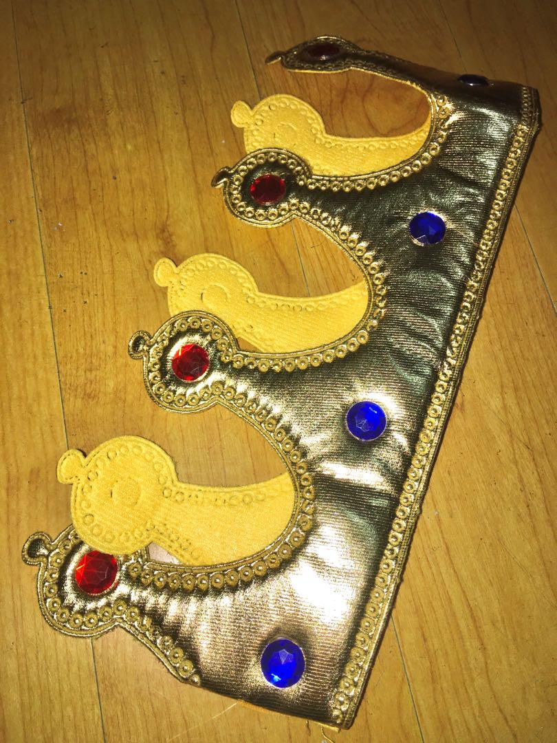 Birthday/party hat crown, Hobbies & Toys, Stationary & Craft, Occasions ...