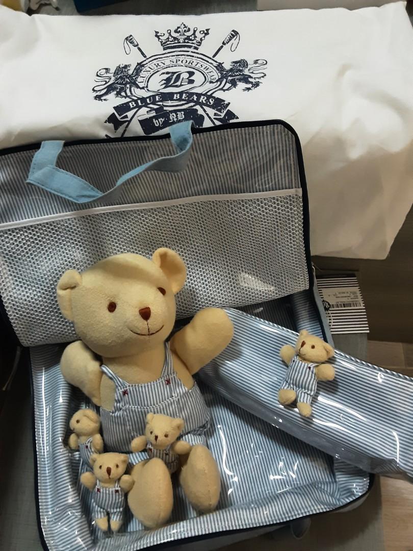 Blue bear, Nicholas bear, 兒童＆孕婦用品, 嬰兒及小童流行時尚 - Carousell