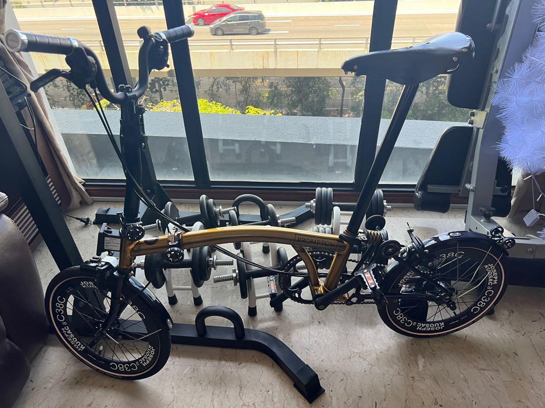 Brompton asia gold edition, Sports Equipment, Bicycles & Parts ...