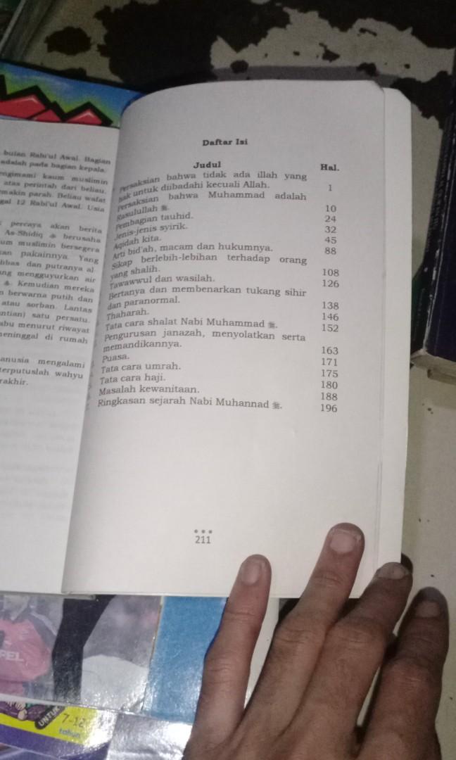 Buku Pegangan Muslim, Buku & Alat Tulis, Buku di Carousell