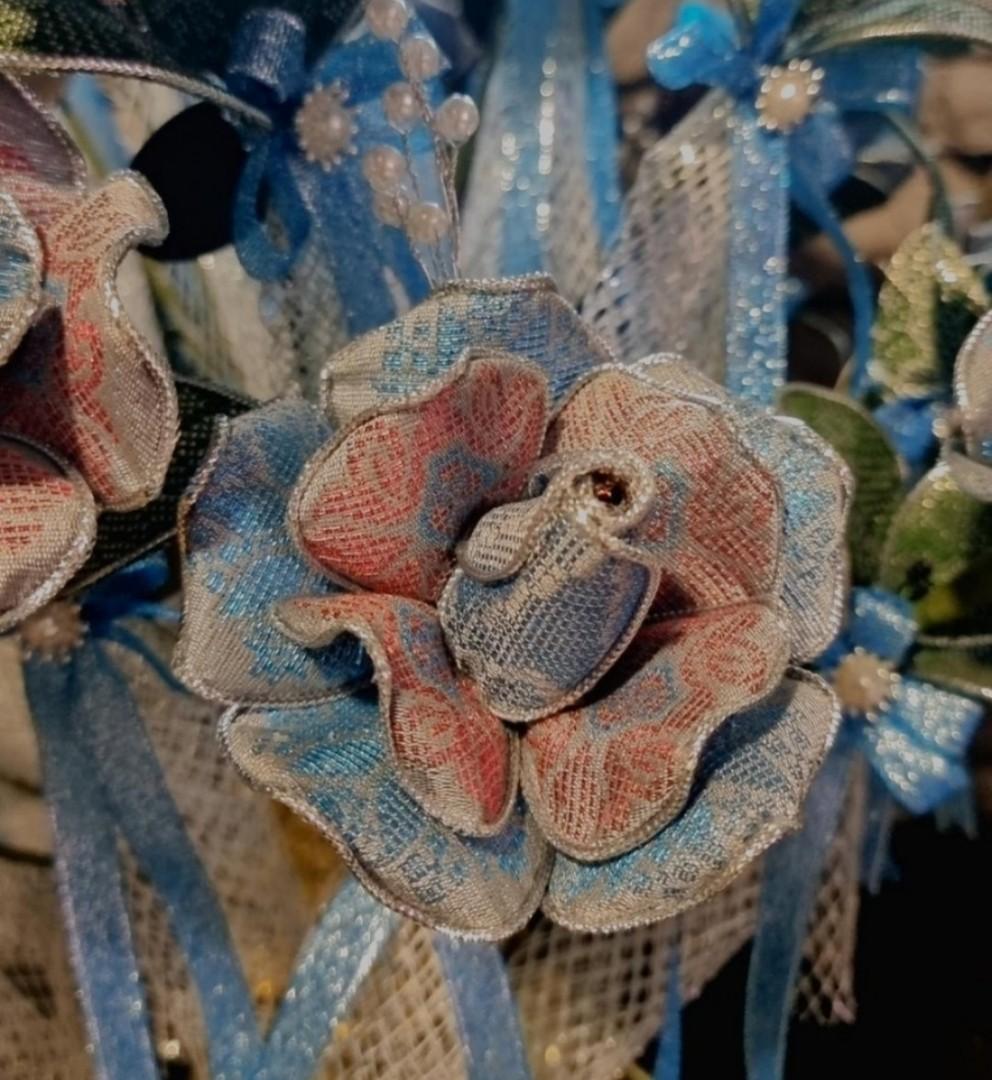 Bunga Telur/Bunga Pahar, Hobbies & Toys, Stationery & Craft, Occasions ...