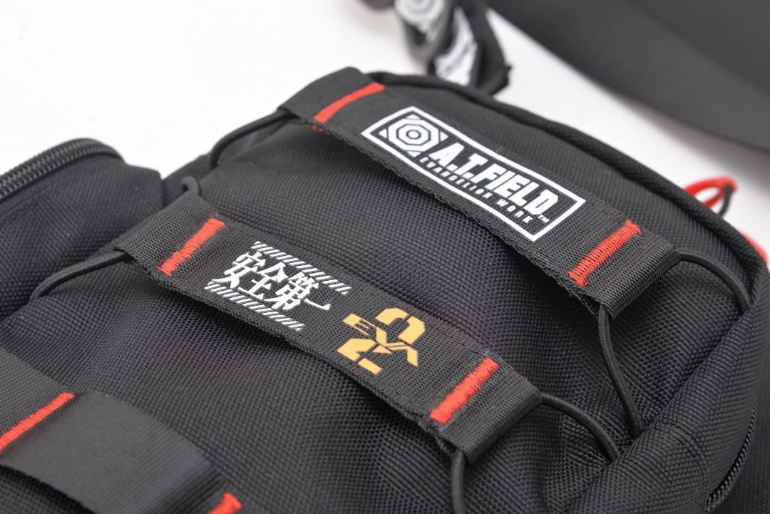 Device x A.T.Field Eva Evangelion 新世紀福音戰士 大脾袋 初二號機款 全新 原裝正版, 男裝, 袋, 腰袋 ...