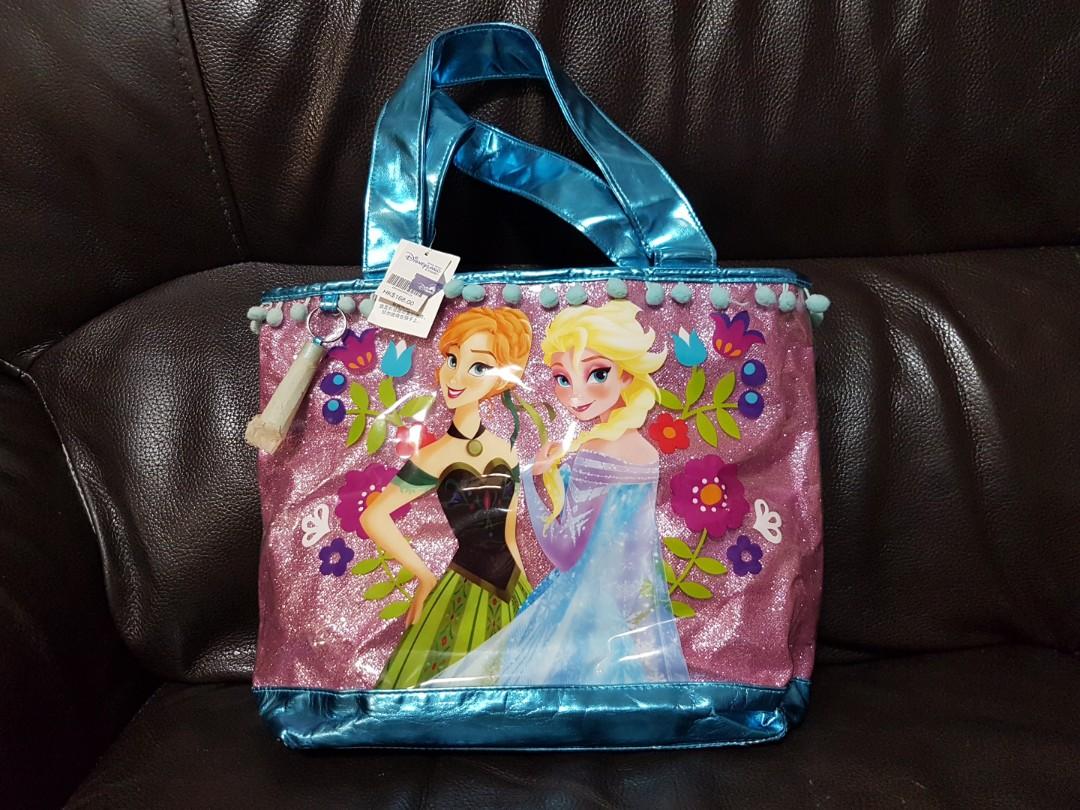 Disney Princess Elsa & Anna Bag, 兒童＆孕婦用品, 嬰兒及小童流行時尚 - Carousell