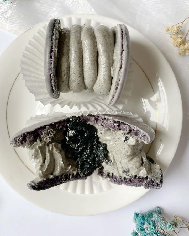 Fat macarons #07, Food & Drinks, Local Eats on Carousell