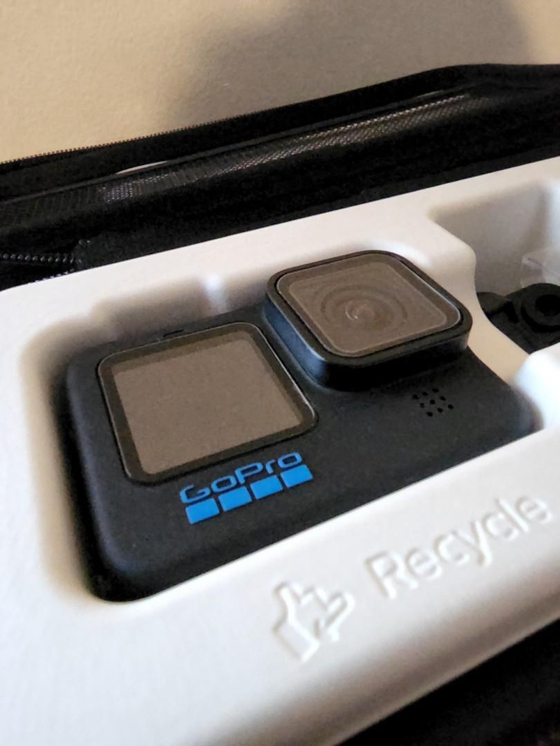 GoPro Hero10 (Vlogger Set), Mobile Phones & Gadgets, Other Gadgets on ...