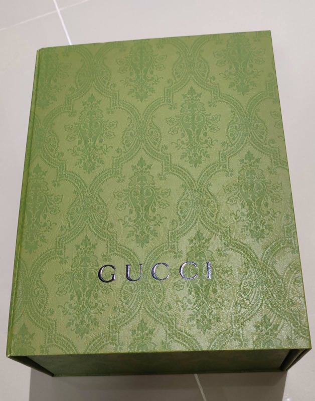 GUCCI MAGNETIC BOX, Luxury, Bags & Wallets on Carousell