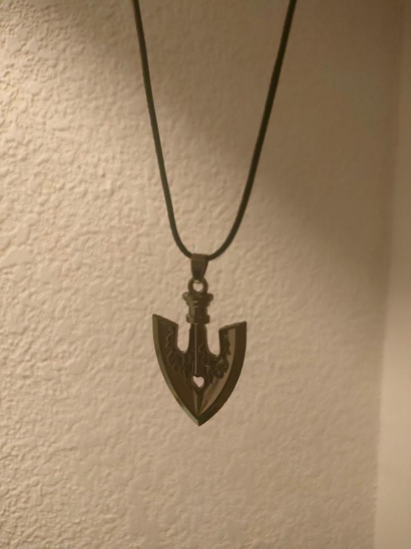 JJBA Stand arrow necklace, Women's Fashion, Jewelry & Organisers ...