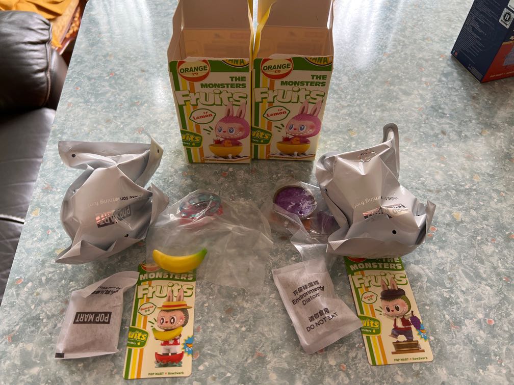 Labubu 香蕉 葡萄 banana grapes fruits the monsters how2work pop mart 盲盒, 興趣 ...