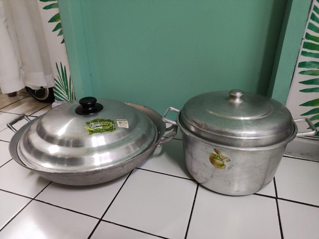 Large Kaldero and Wok, Furniture & Home Living, Kitchenware & Tableware ...