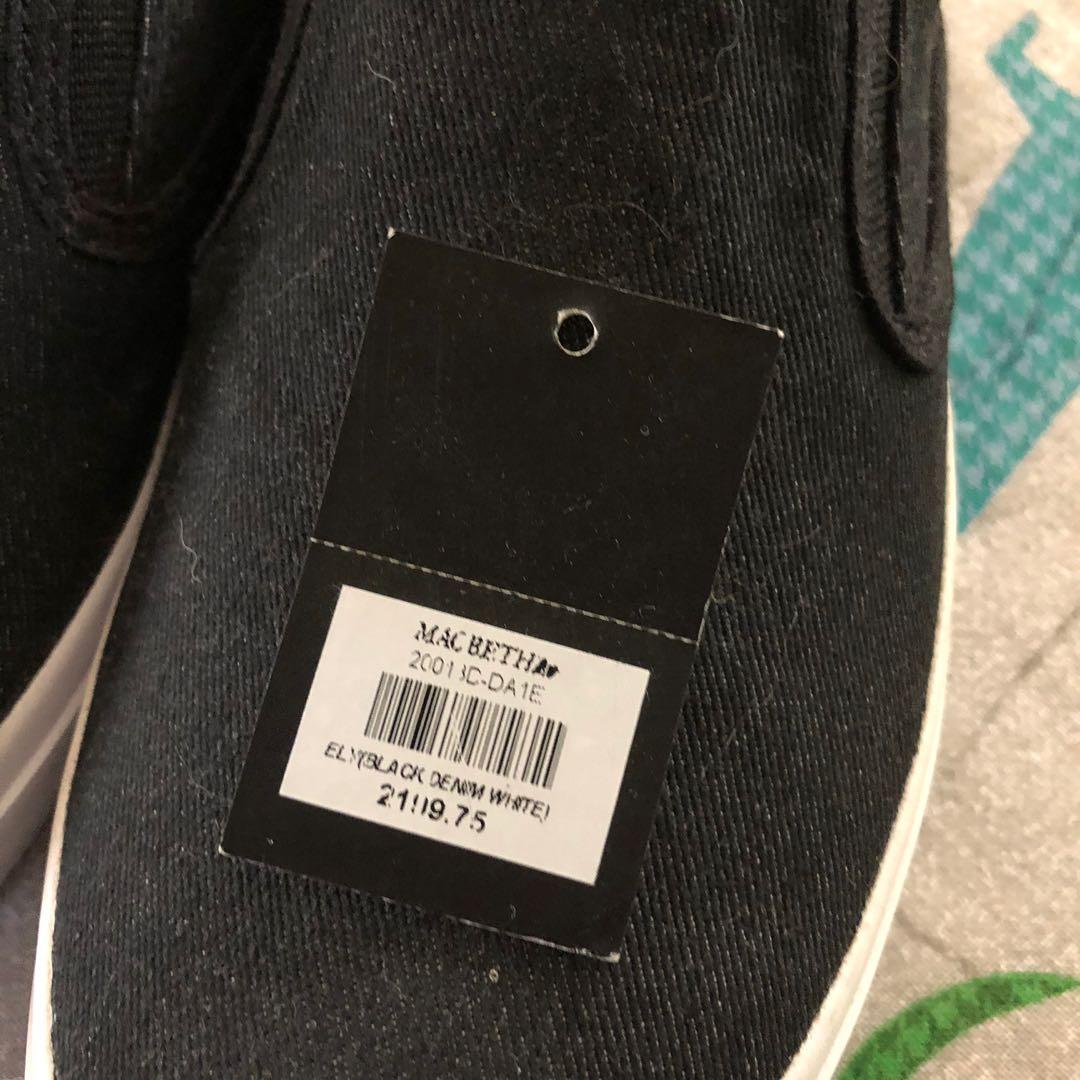 Macbeth Slip on Shoes, Men's Fashion, Footwear, Casual Shoes on Carousell