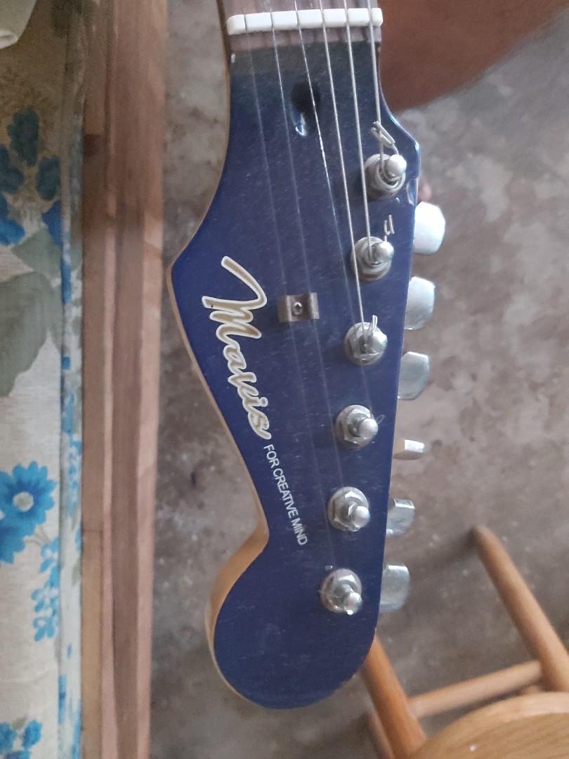 Mavis Japanese Electric Guitar (Stratocaster), Hobbies & Toys, Music ...