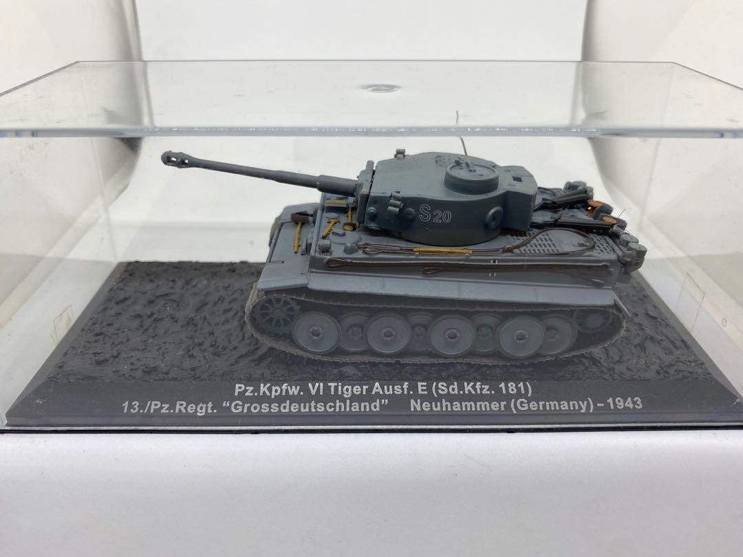 Military Tank Metal Display Unit, Hobbies & Toys, Memorabilia ...