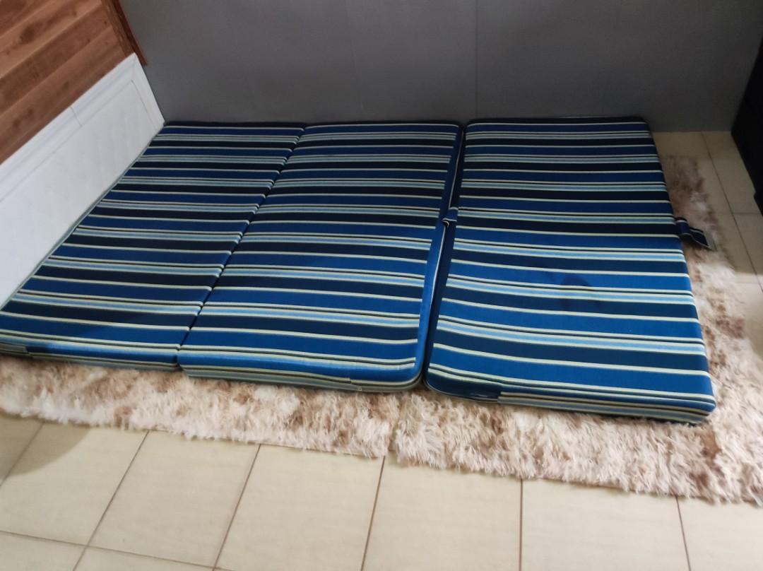 Refrigerator, chair, table, uratex bed, orocan cabinet, Decluttering ...
