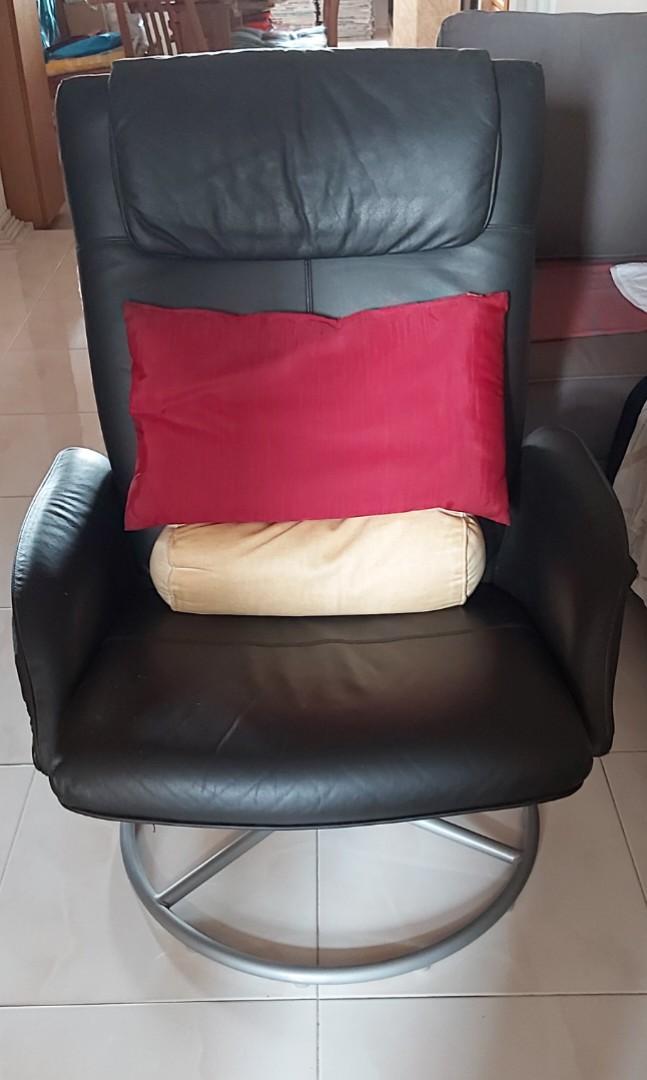 Resting Chair, Furniture & Home Living, Furniture, Chairs on Carousell