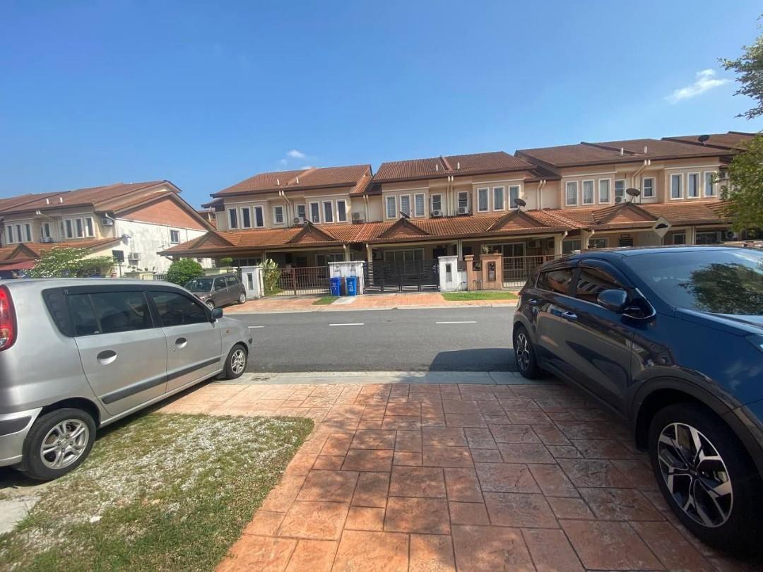 SANGAT CANTIK BERBALOI BELI Double Storey Terrace Seksyen 23 Shah Alam ...