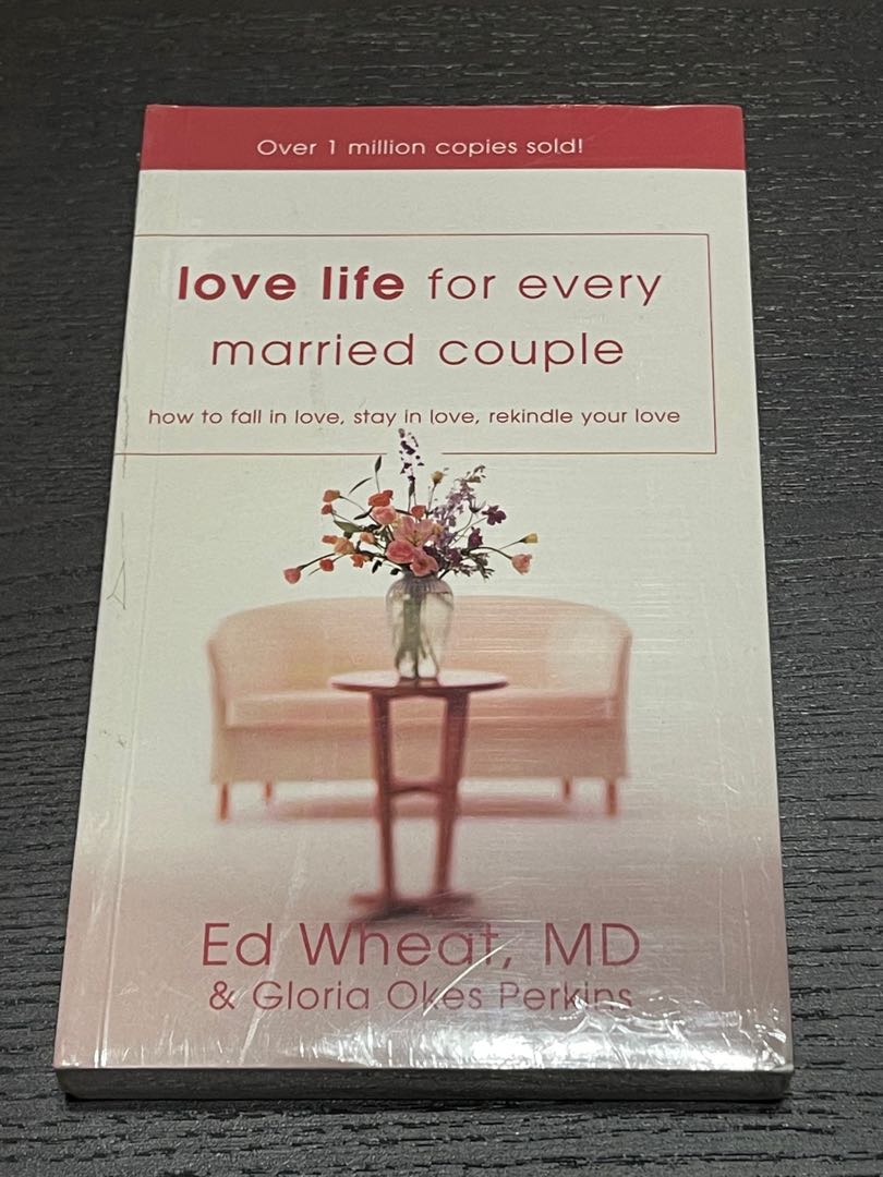 Self Help Book - Love life for every Married couple, Hobbies & Toys ...