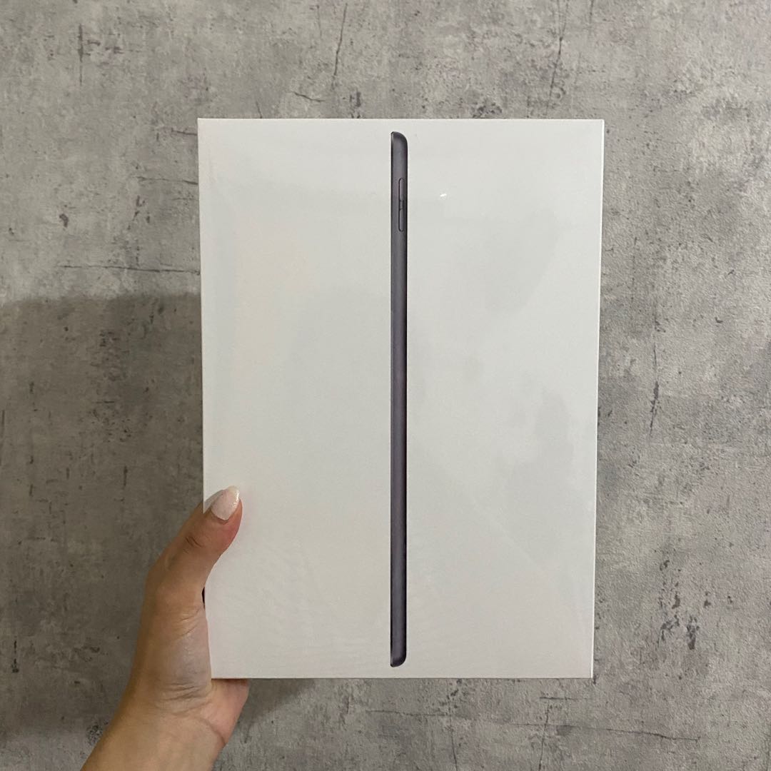 Space grey IPad (9th Generation) Wi-Fi 64GB, Mobile Phones & Gadgets ...