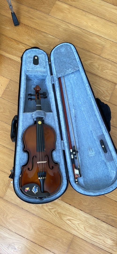 Synwin violin(1/8), Hobbies & Toys, Music & Media, Musical Instruments ...