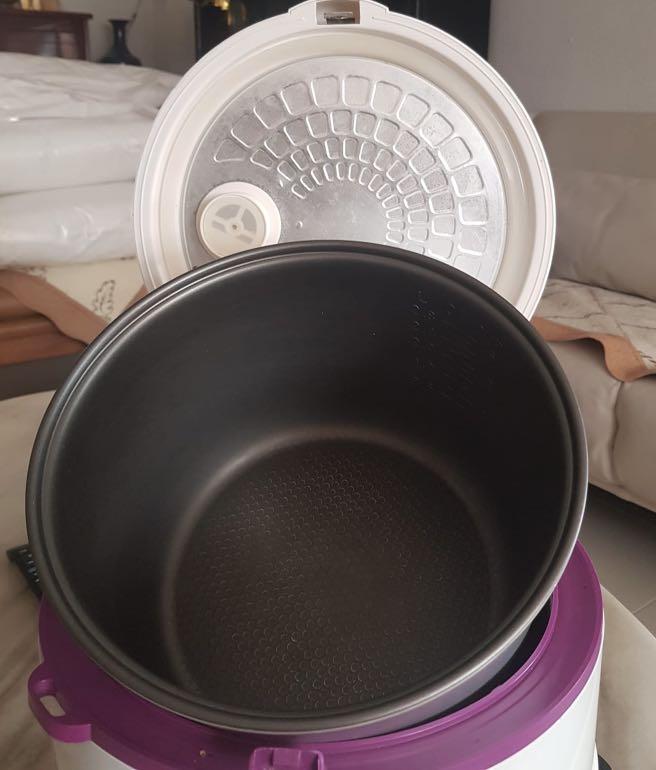 Well maintained 2.8L Rice cooker, TV & Home Appliances, Kitchen ...