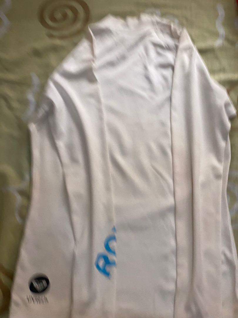 White Rashguard, Women's Fashion, Swimwear, Rash guard on Carousell